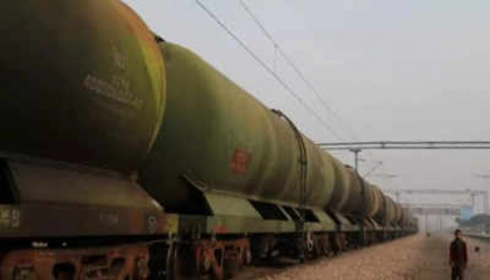 India offers 26 oil, gas blocks in mega offshore bid round