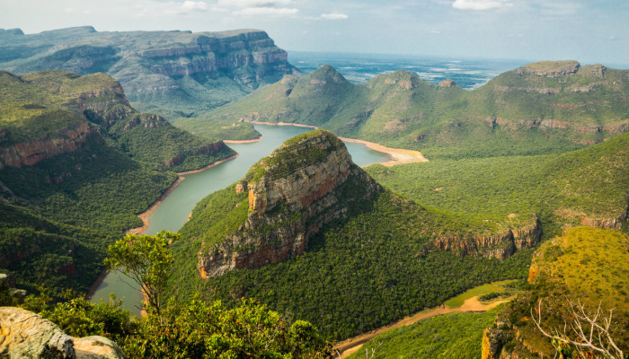 Scientists discover a new ocean forming as Africa begins to split