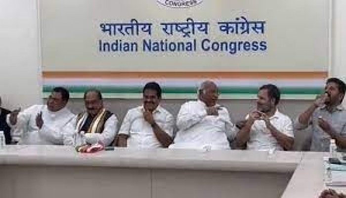 Former MP Ponguleti Srinivas Reddy, along with 35 BRS leaders, poised ...