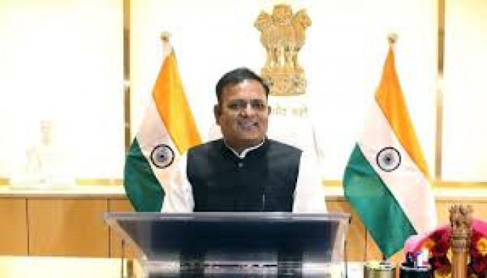 Delhi Minister Raaj Kumar Anand resigns from Kejriwal cabinet, quits ...