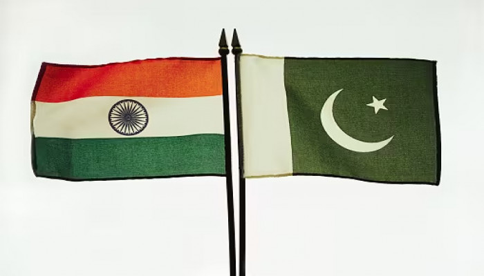 India, Pakistan exchange lists of nuclear installations