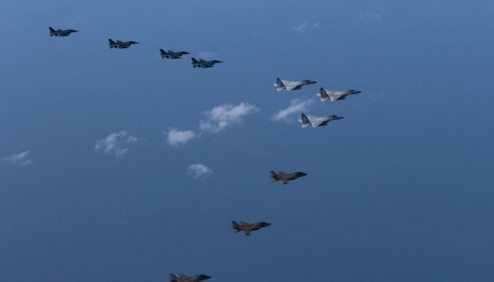 Japan rushes to rearm with eye on 2027 and China’s Taiwan ambitions