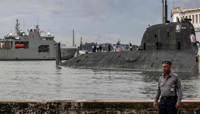 Canada Navy ship, US attack sub dock in Cuba on heels of Russian warships