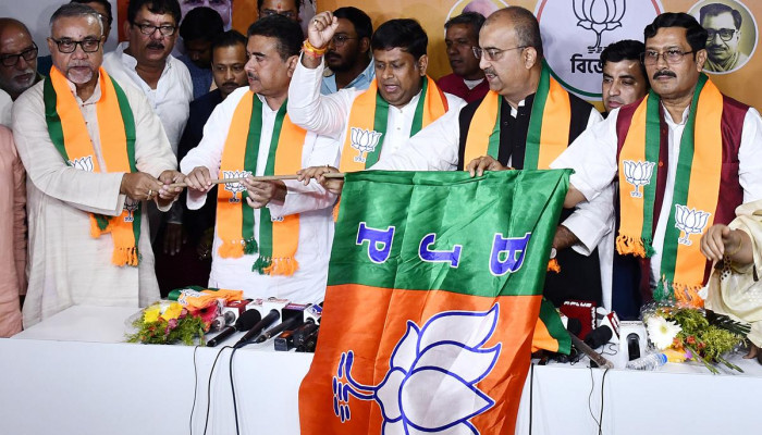 TMC leader Tapas Roy, former judge Abhijit Gangopadhyay to join BJP