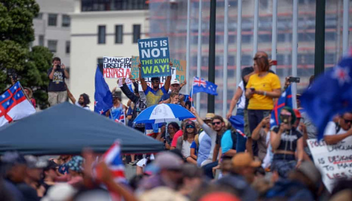 New Zealand protesters block streets outside parliament