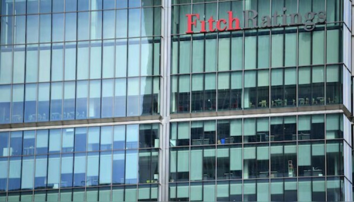Fitch upgrades Pakistans long-term rating to CCC+