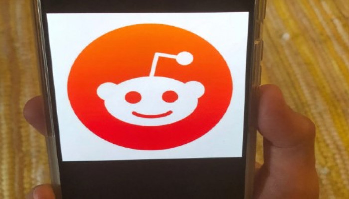Reddit announces $60 million agreement with Google for AI training on ...