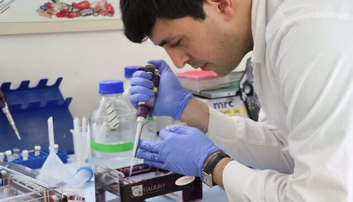 Israeli scientists produce world’s first mRNA vaccine for antibiotic ...