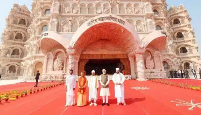 PM Modi inaugurates Worlds largest meditation centre, Swarved ...