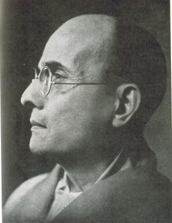 About time Indians analyzed Savarkar without Demonizing him